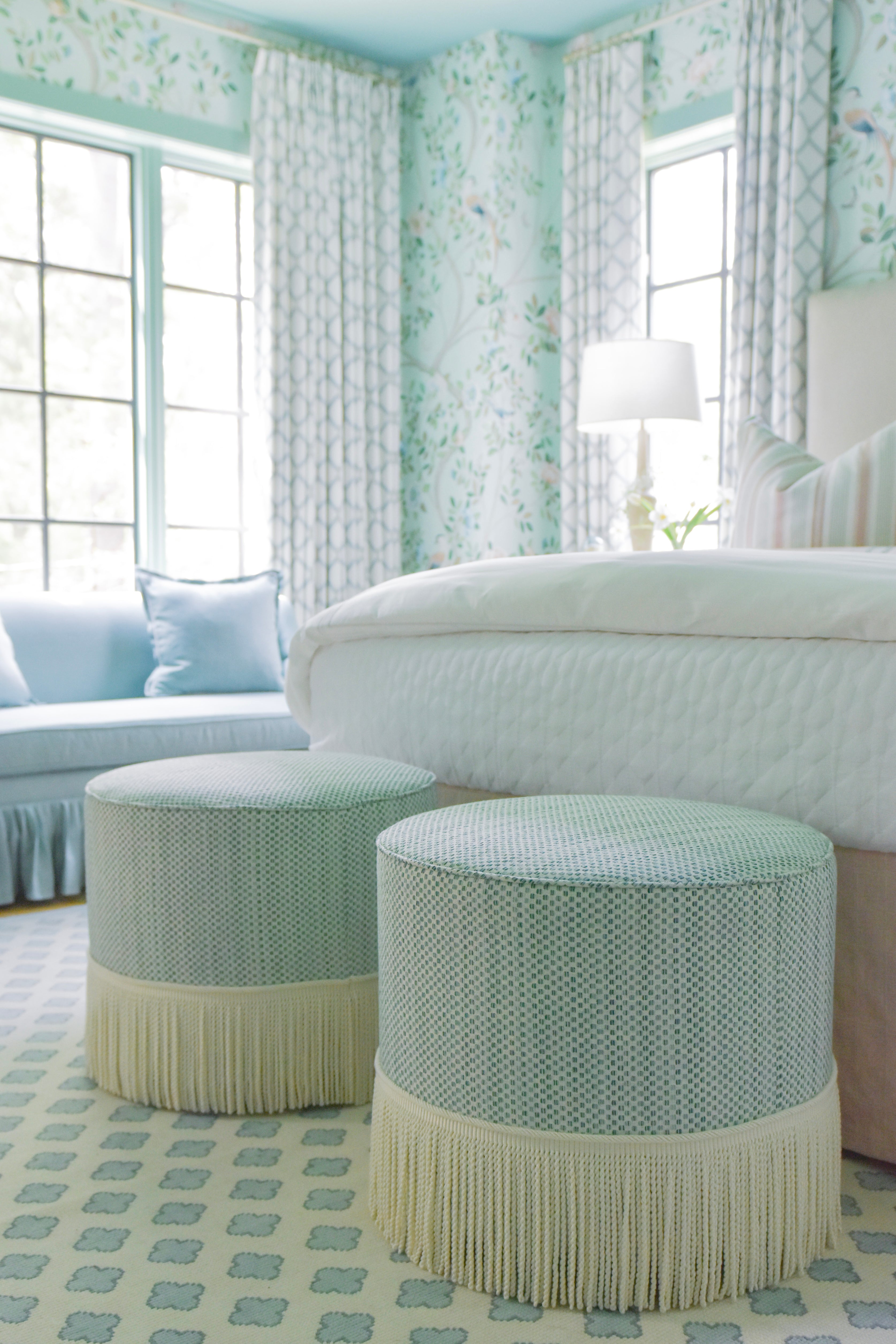Midtown Ottoman – Mae Davis Interiors